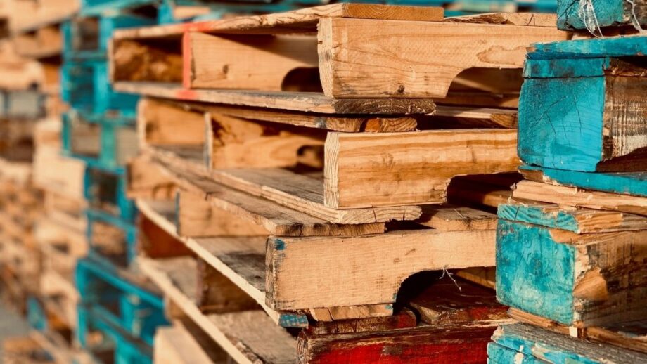 Pallet: tipos, medidas, materiales y normas que debes conocer en ...